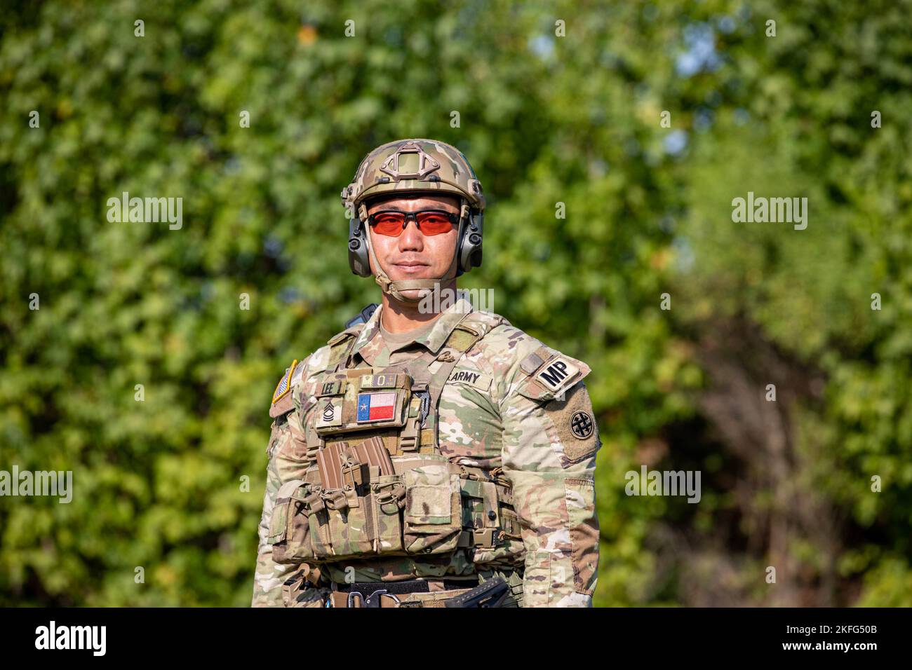 Soldiers from the 4th Sustainment Command (Expeditionary) are competing ...