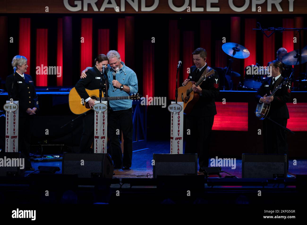 Country music star singer-songwriter Larry Gatlin welcomes Musician 1st ...