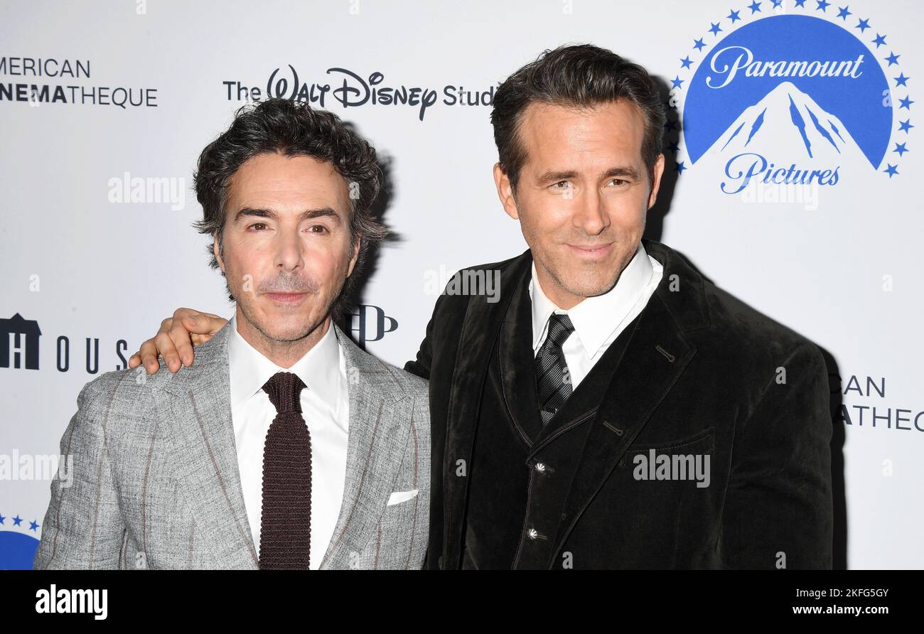 BEVERLY HILLS, CALIFORNIA - NOVEMBER 17: (L-R) Shawn Levy and honoree Ryan Reynolds attend the ...