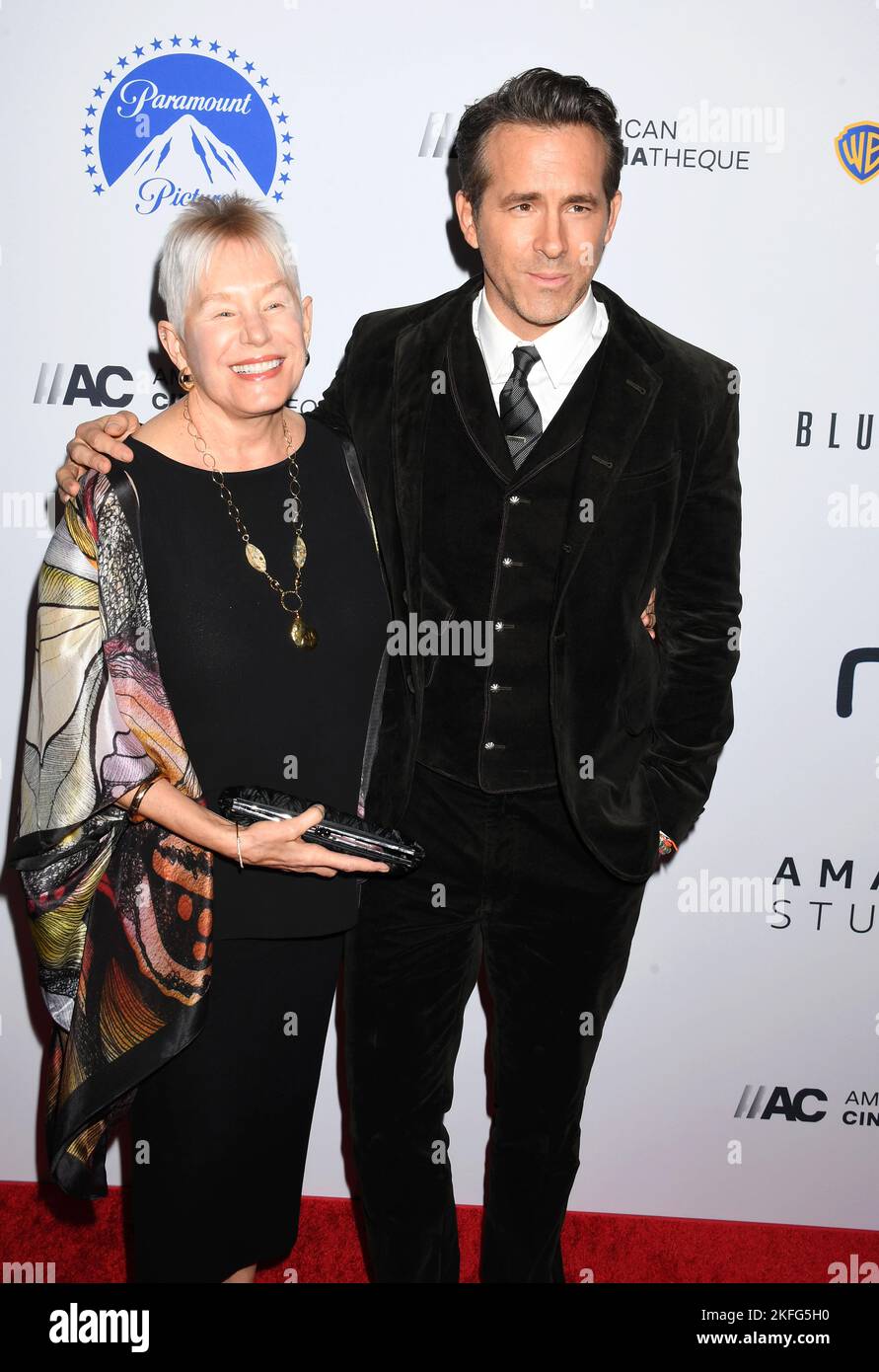 BEVERLY HILLS, CALIFORNIA - NOVEMBER 17: Tammy Reynolds, honoree Ryan Reynolds attends the 36th ...