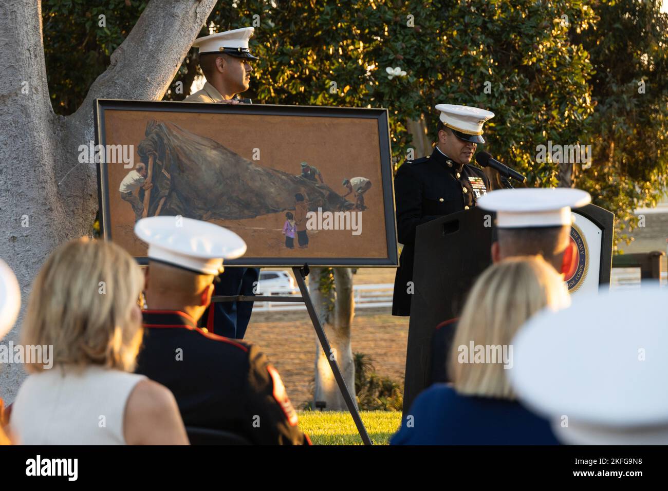 U S Marine Corps Chief Warrant Officer 2 Steve Shawsegovia With