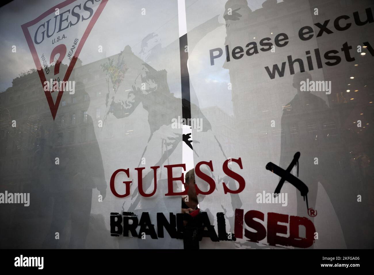 Guess regent street hi-res stock photography and images - Alamy