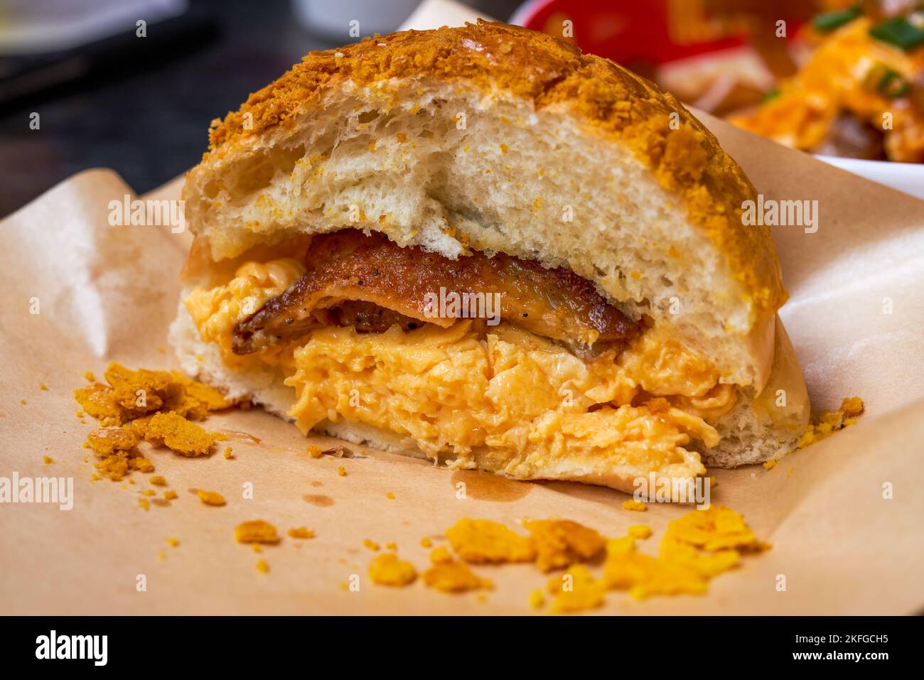 Chicken chop bun hi-res stock photography and images - Alamy