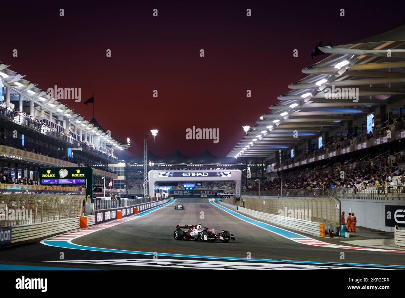 24 ZHOU Guanyu (chi), Alfa Romeo F1 Team ORLEN C42, action during the ...