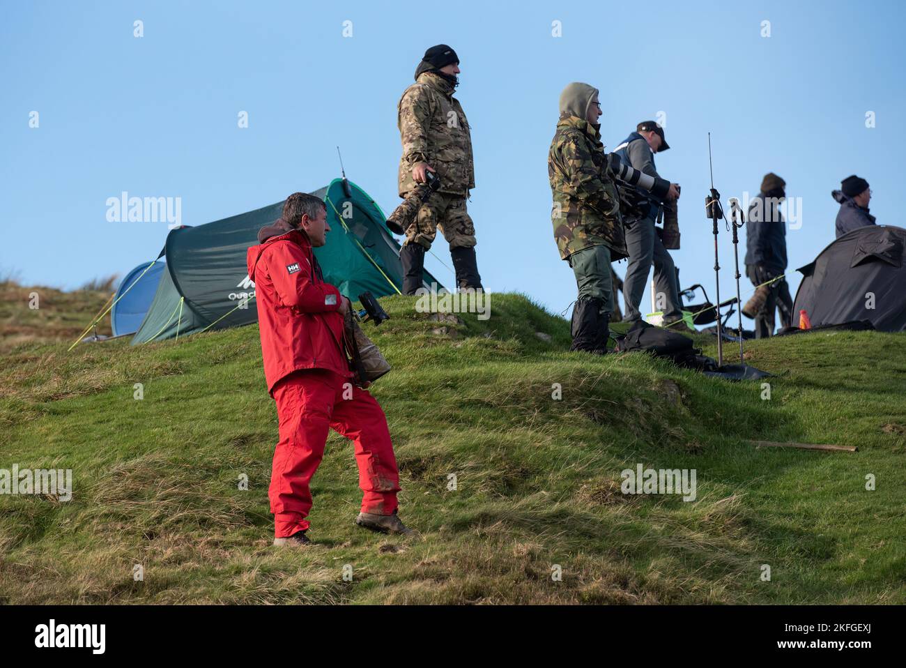 Mach Loop in Machynlleth Wales UK. Photography enthusiasts dressed in ...