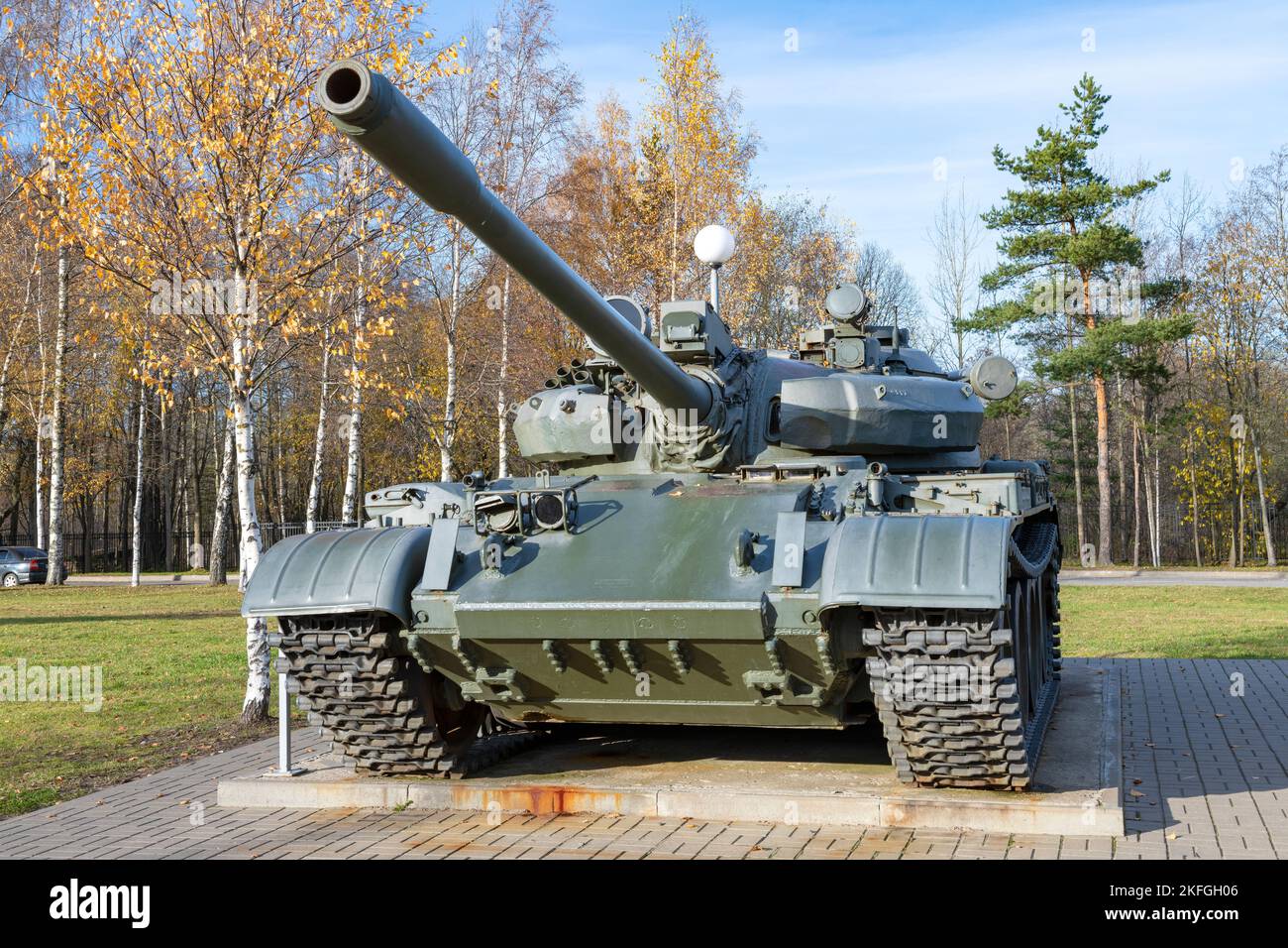 KIROVSK, RUSSIA - OCTOBER 24, 2022: Soviet tank T-55M in the outdoor ...
