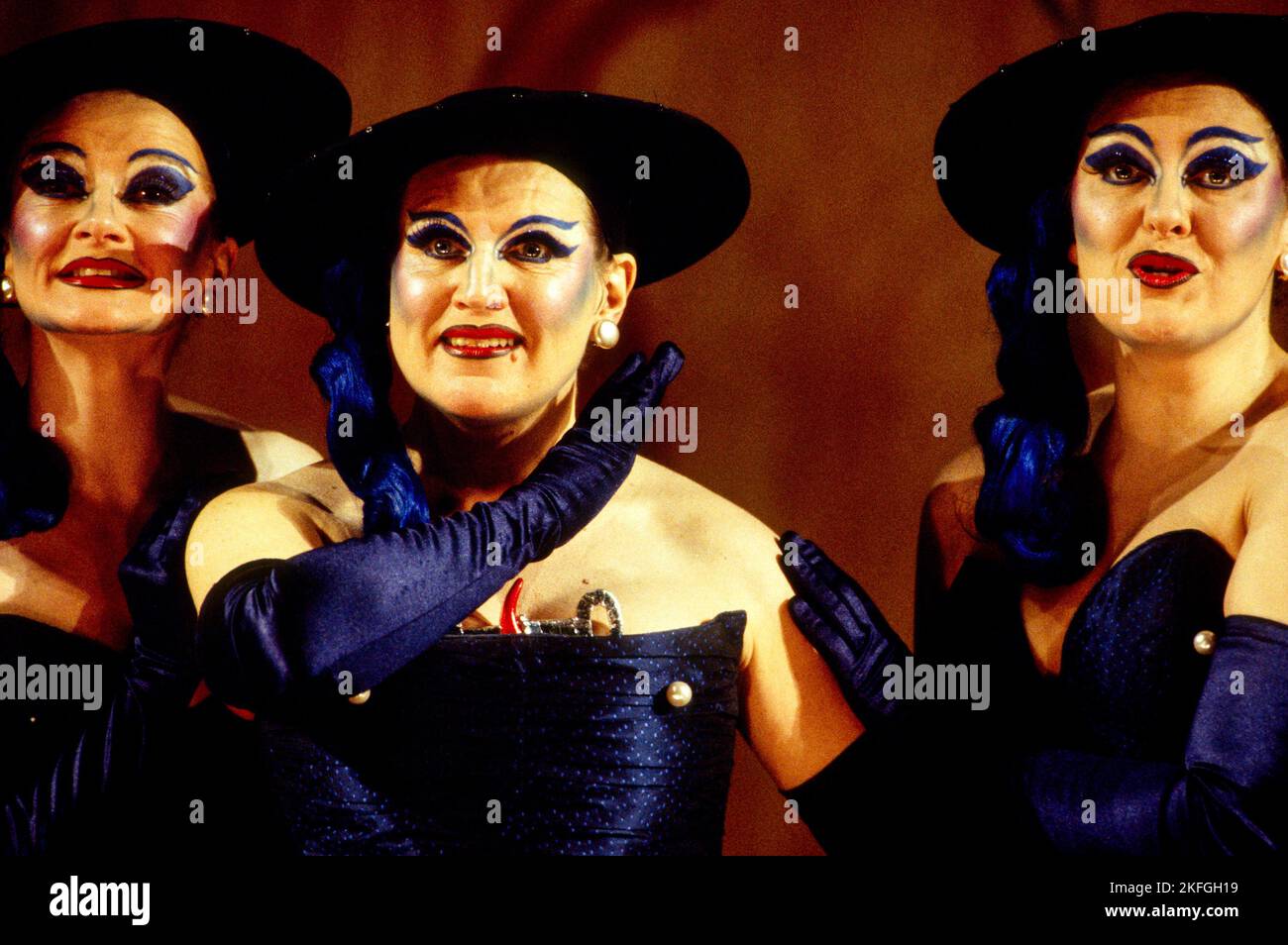 Lynda russell hi-res stock photography and images - Alamy