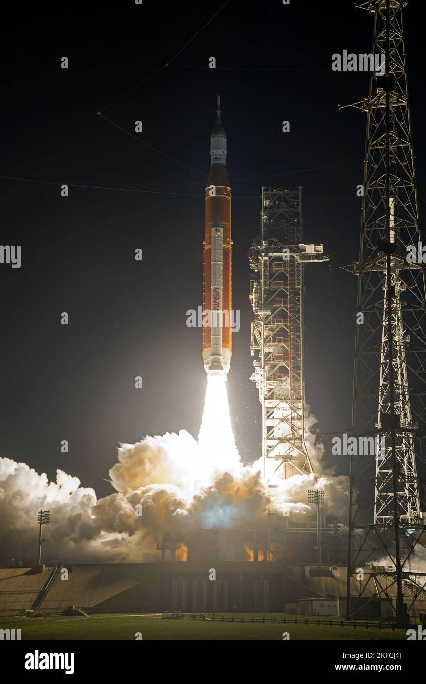 The Space Launch System (SLS) rocket carrying an Orion spacecraft lifts ...