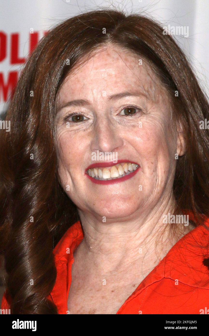 Los Angeles, CA. 17th Nov, 2022. Kami Cotler Photo Call for THE WALTONS ...