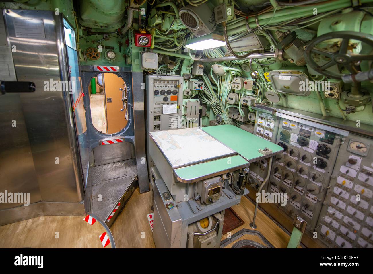 Navy ship control panel hi-res stock photography and images - Alamy