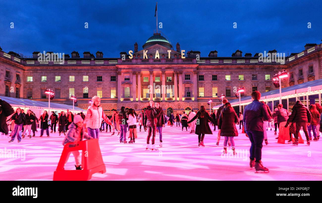 London, UK. 18th Nov, 2022. People take selfies and enjoy their skate ...