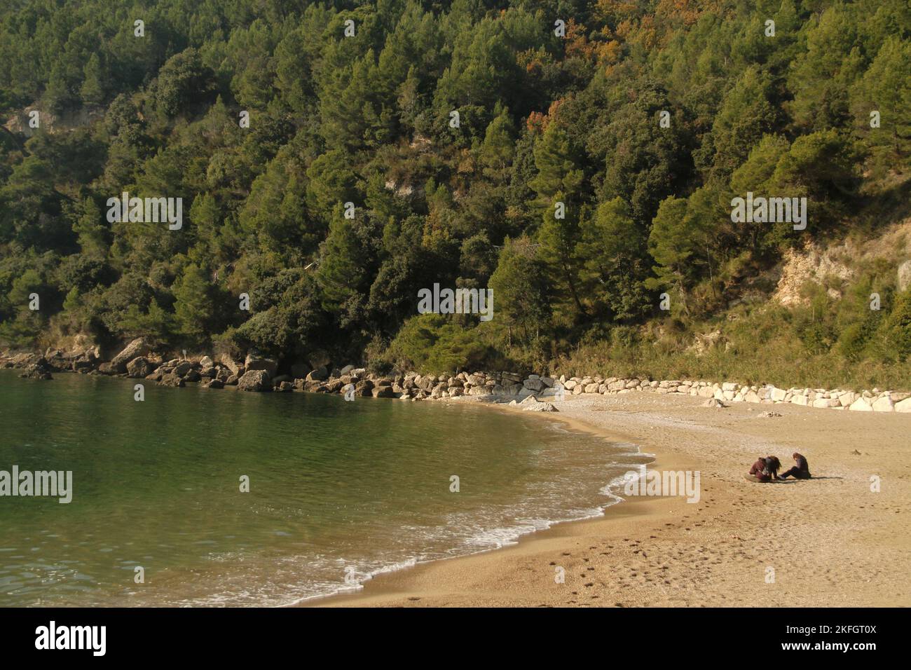 Spiaggia dei Sassolini in wintertime, small beach in Minturno, Italy ...