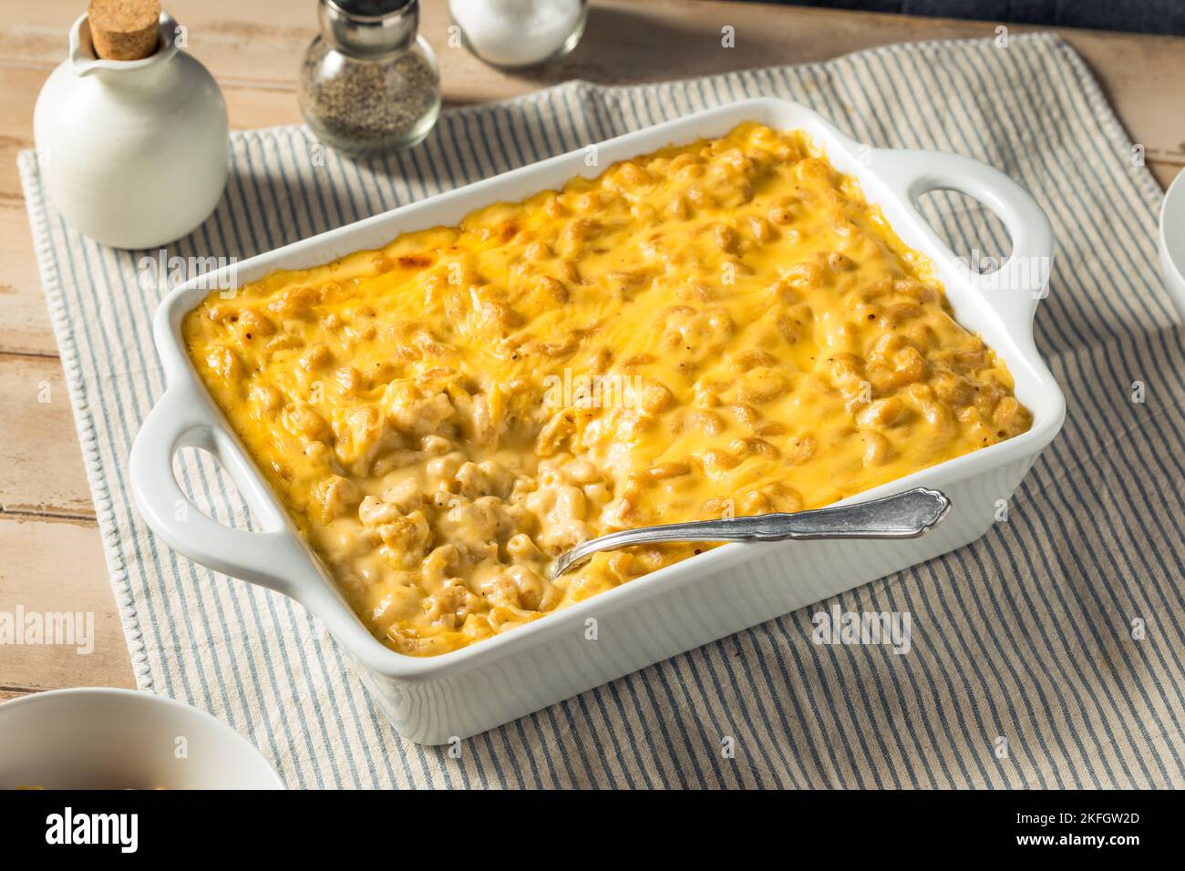 Homemade Baked Macaroni and Cheese Ready to Eat Stock Photo - Alamy
