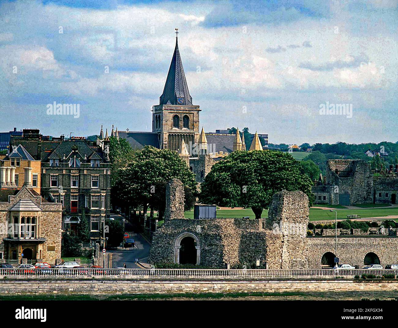 Rochester Cathedral and the Castle walls, Kent Stock Photo - Alamy