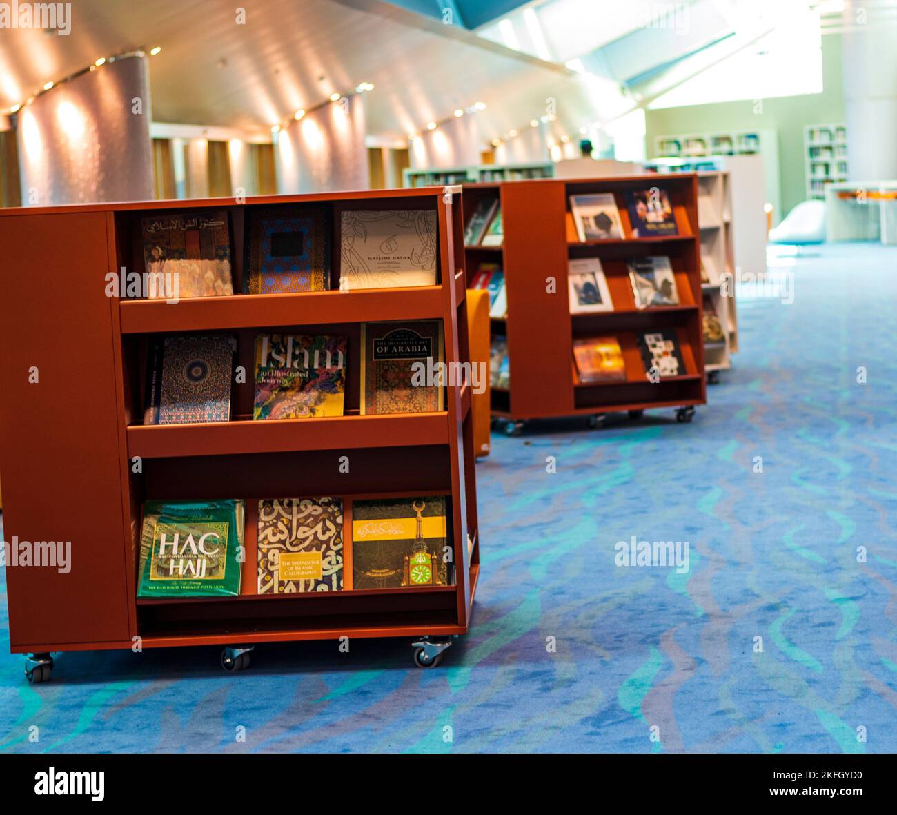 Shot of a bookshelves in the library Stock Photo - Alamy