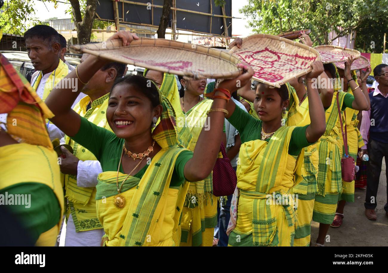 Guwahati, Guwahati, India. 18th Nov, 2022. Culturall troupe taking part ...