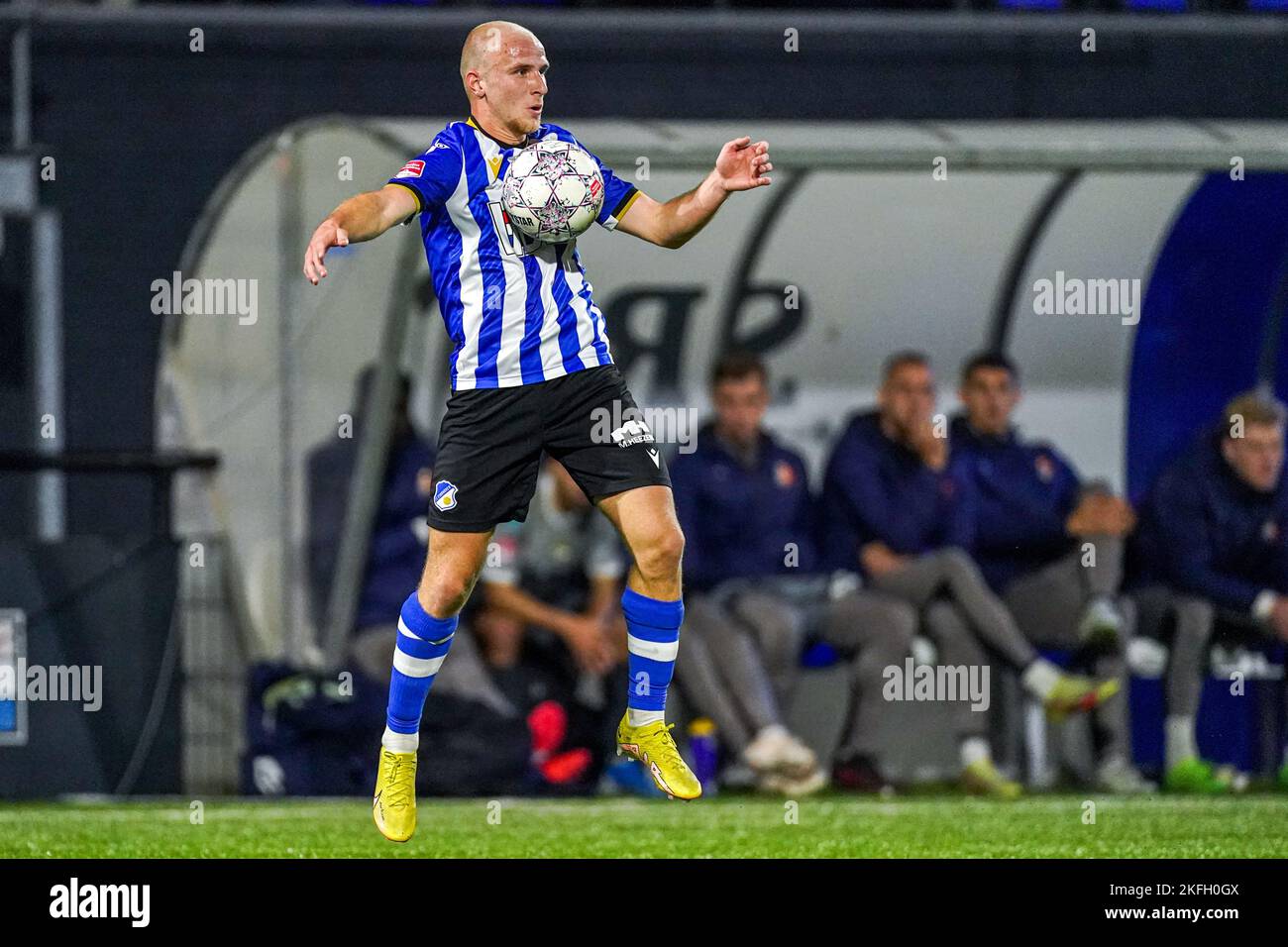 EINDHOVEN, NETHERLANDS - NOVEMBER 18: Evan Rottier of FC Eindhoven ...