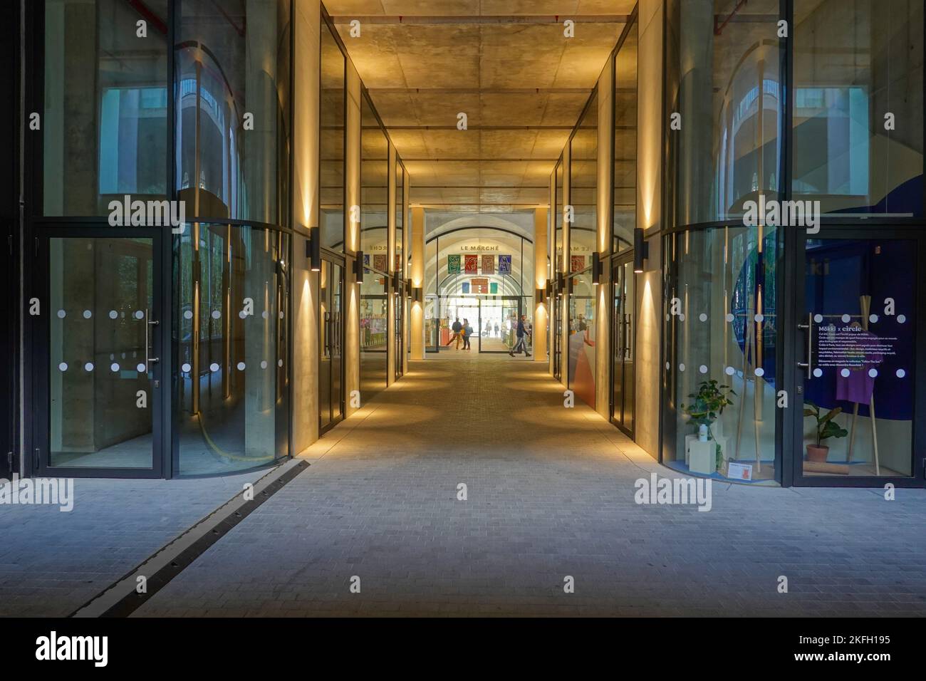 La felicite paris hi-res stock photography and images - Alamy