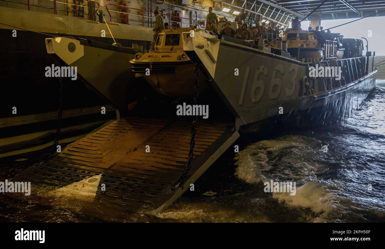 ATLANTIC OCEAN (Sept. 16, 2022) -- U.S. Marines prepare to disembark a ...