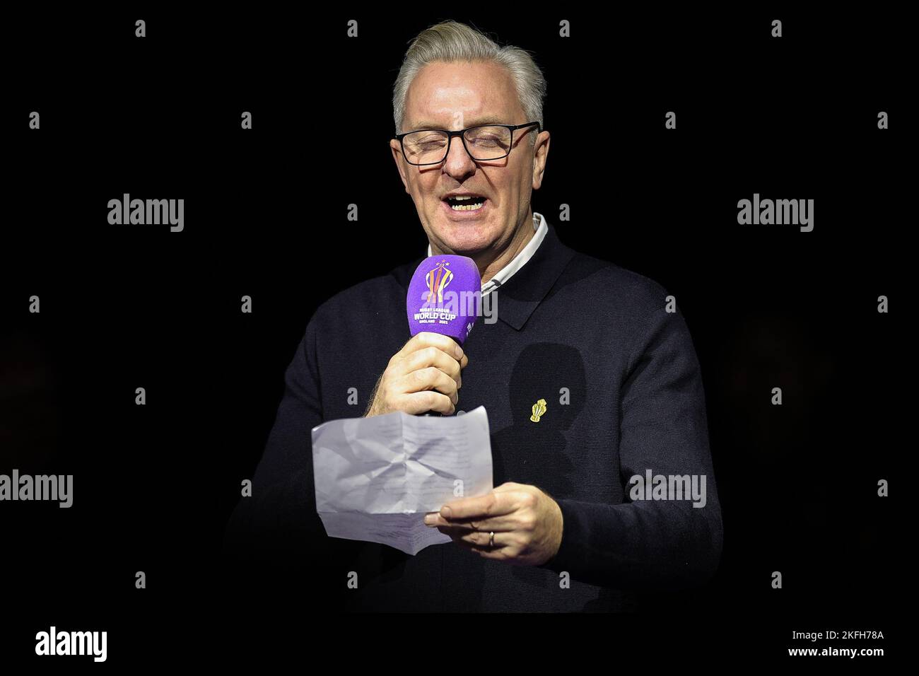 Manchester, UK. 18th Nov, 2022. Tony Walsh reads a poem ahead of the ...