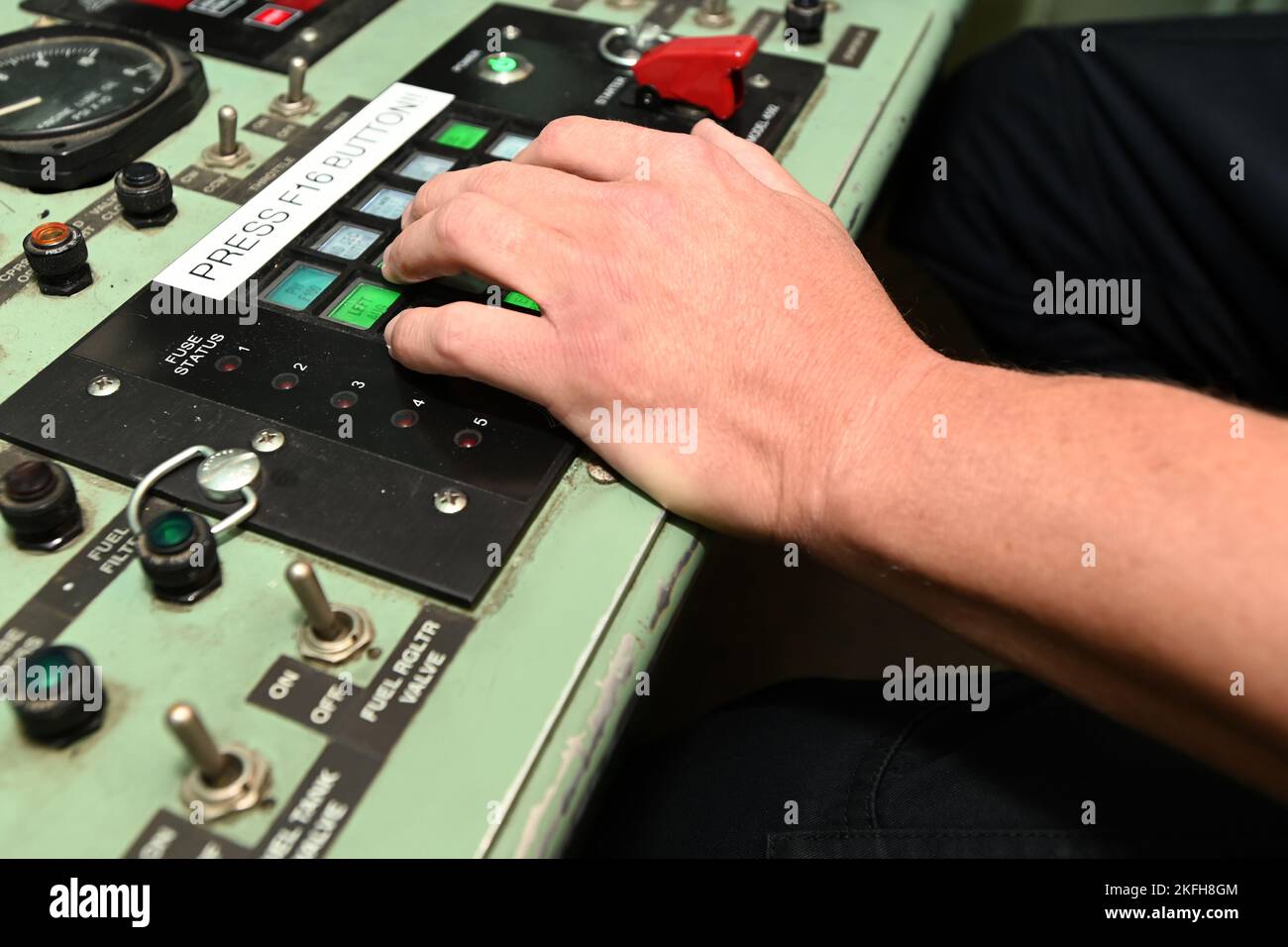 U.S. Air Force Tech. Sgt. Jarvis Colvin, 169th Maintenance Squadron ...
