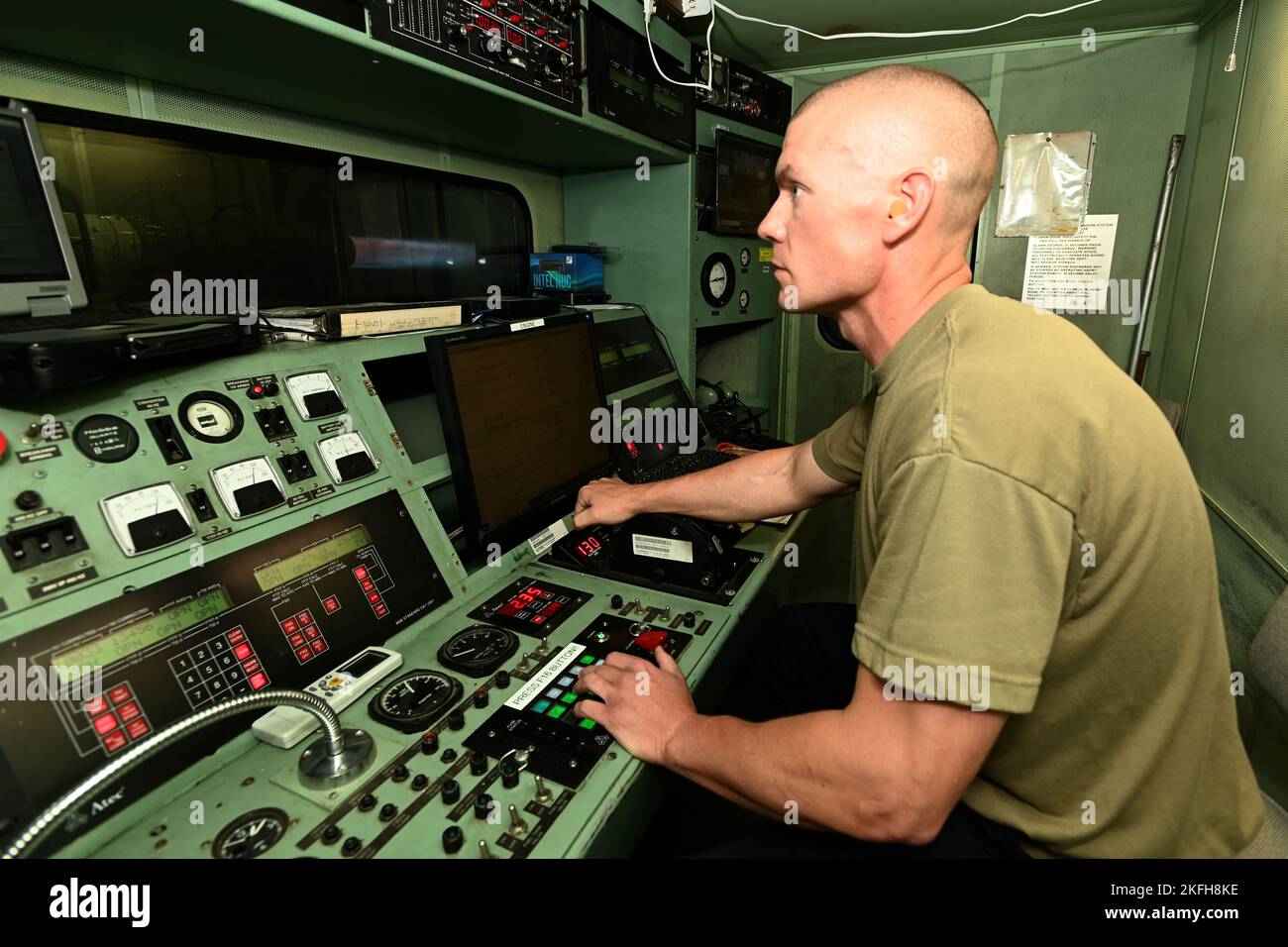 U.S. Air Force Tech. Sgt. Jarvis Colvin, 169th Maintenance Squadron ...