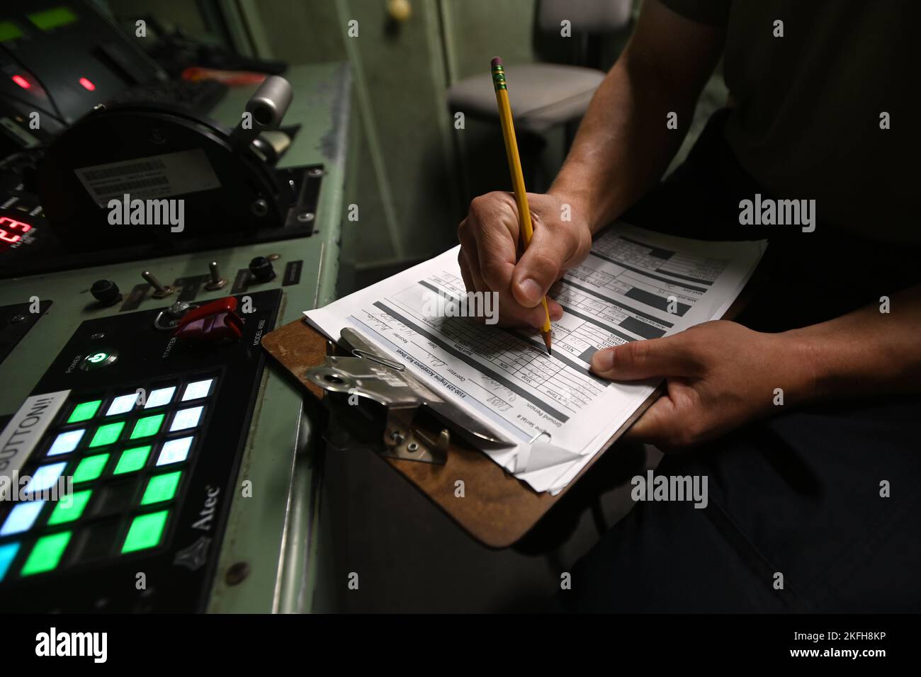 U.S. Air Force Tech. Sgt. Jarvis Colvin, 169th Maintenance Squadron ...
