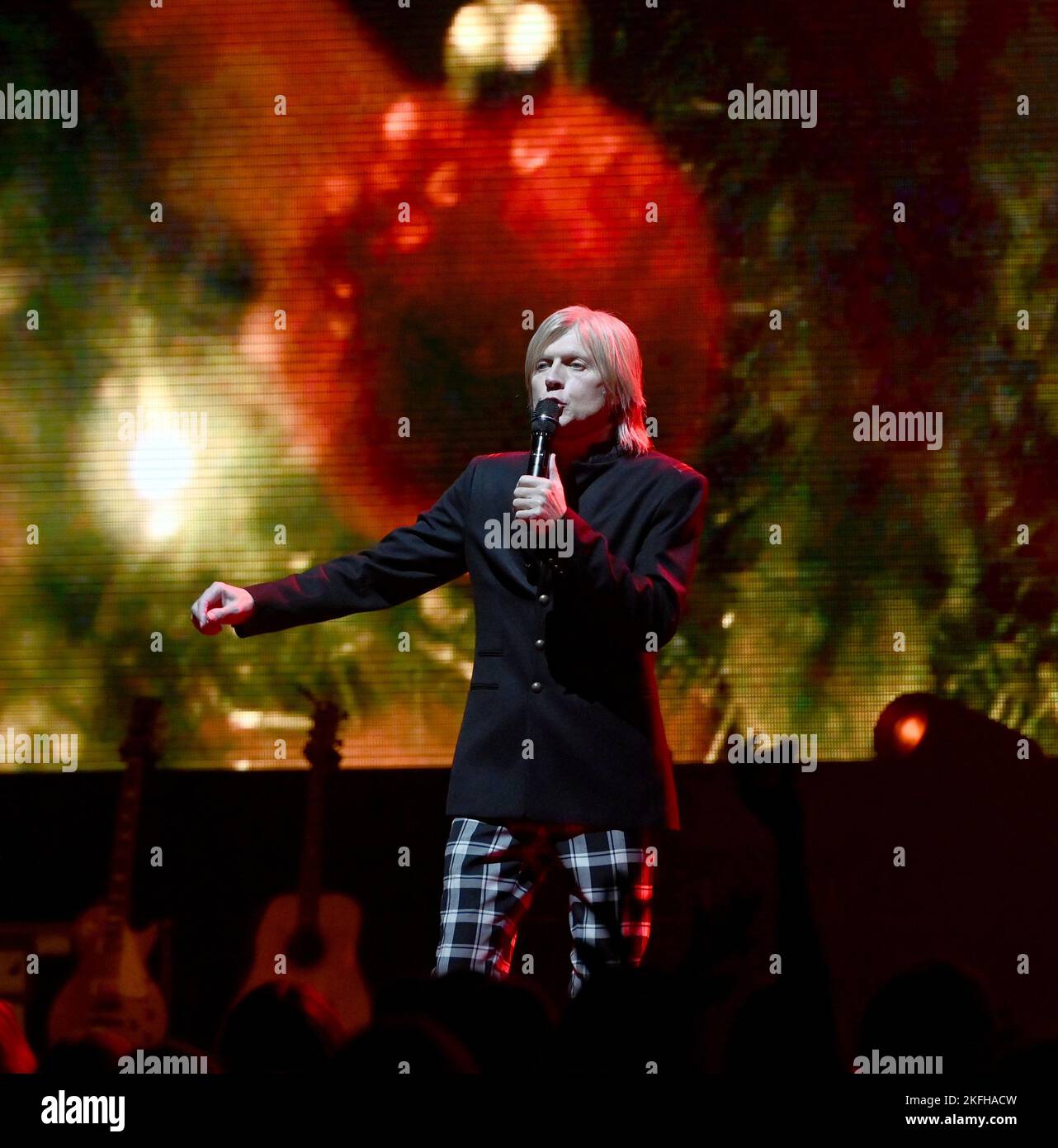 Duesseldorf, Germany. 18th Nov, 2022. John Kelly of the Kelly Family ...