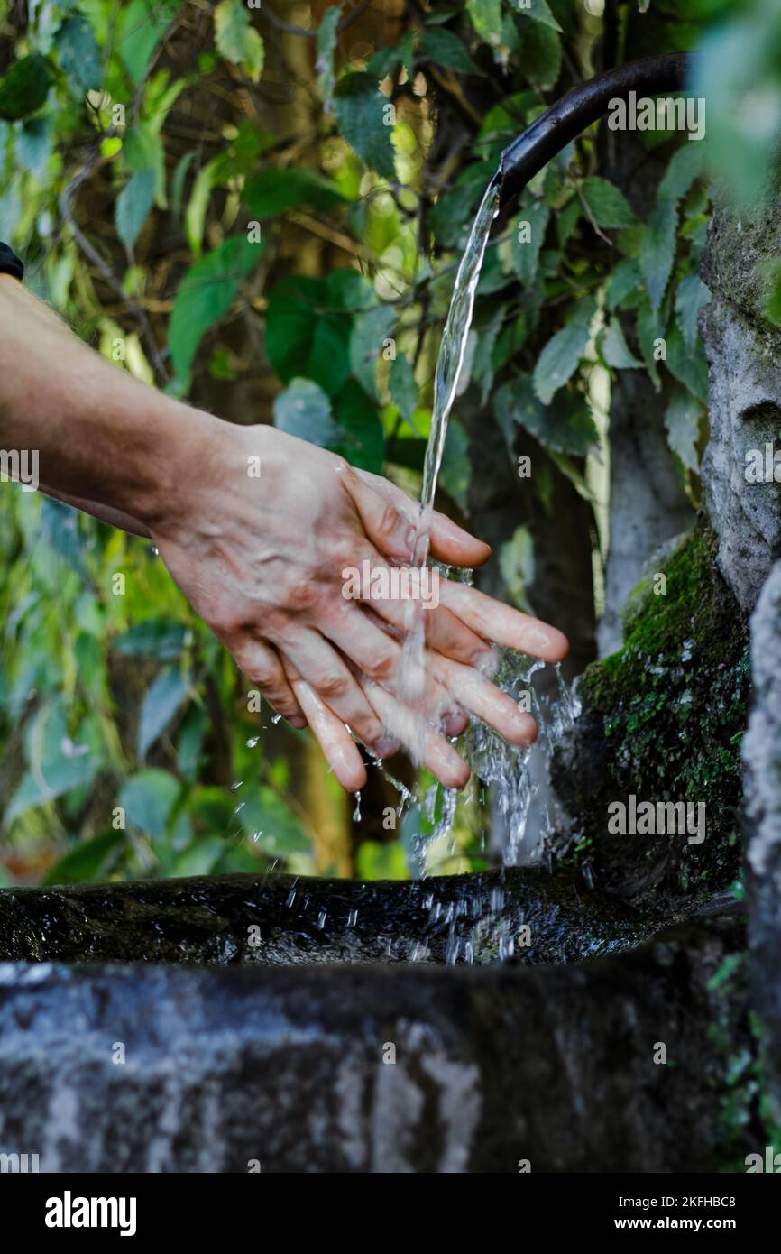 Antique drinking fountain hi-res stock photography and images - Alamy