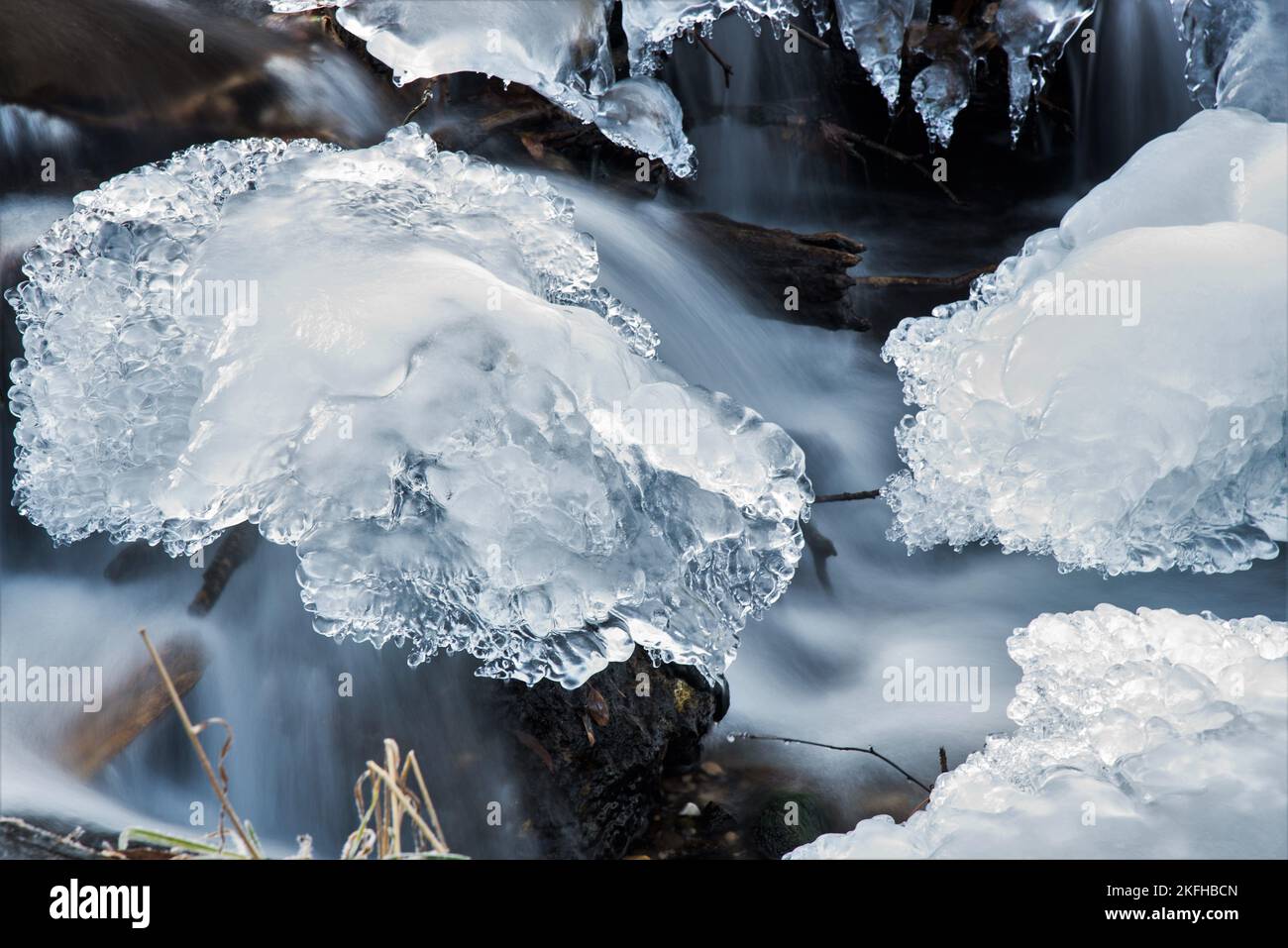 Frozen water natural ice formations hi-res stock photography and images ...