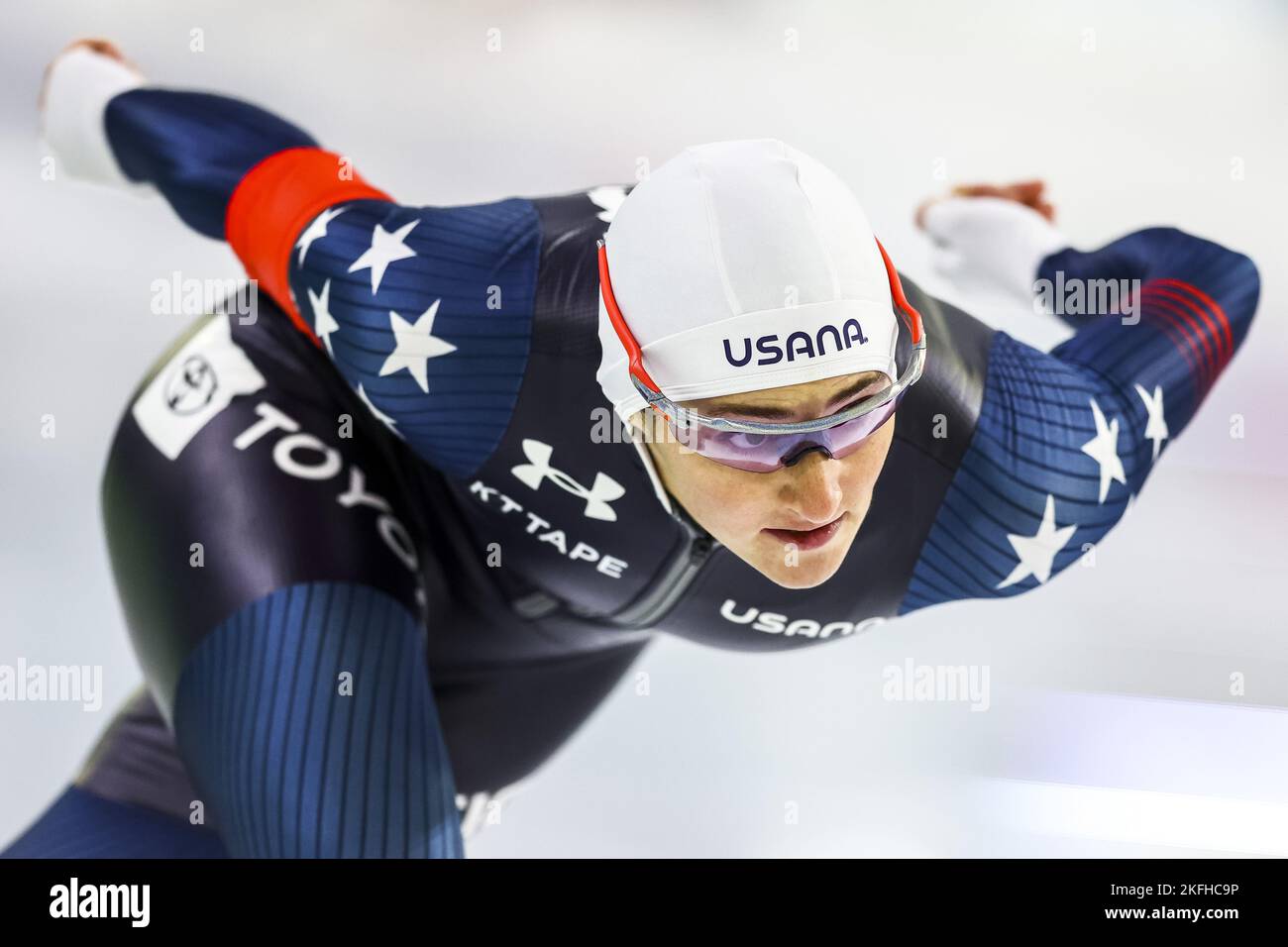 HERENVEEN - Kimi Goetz (USA) in action in the 1,000 meters ladies ...