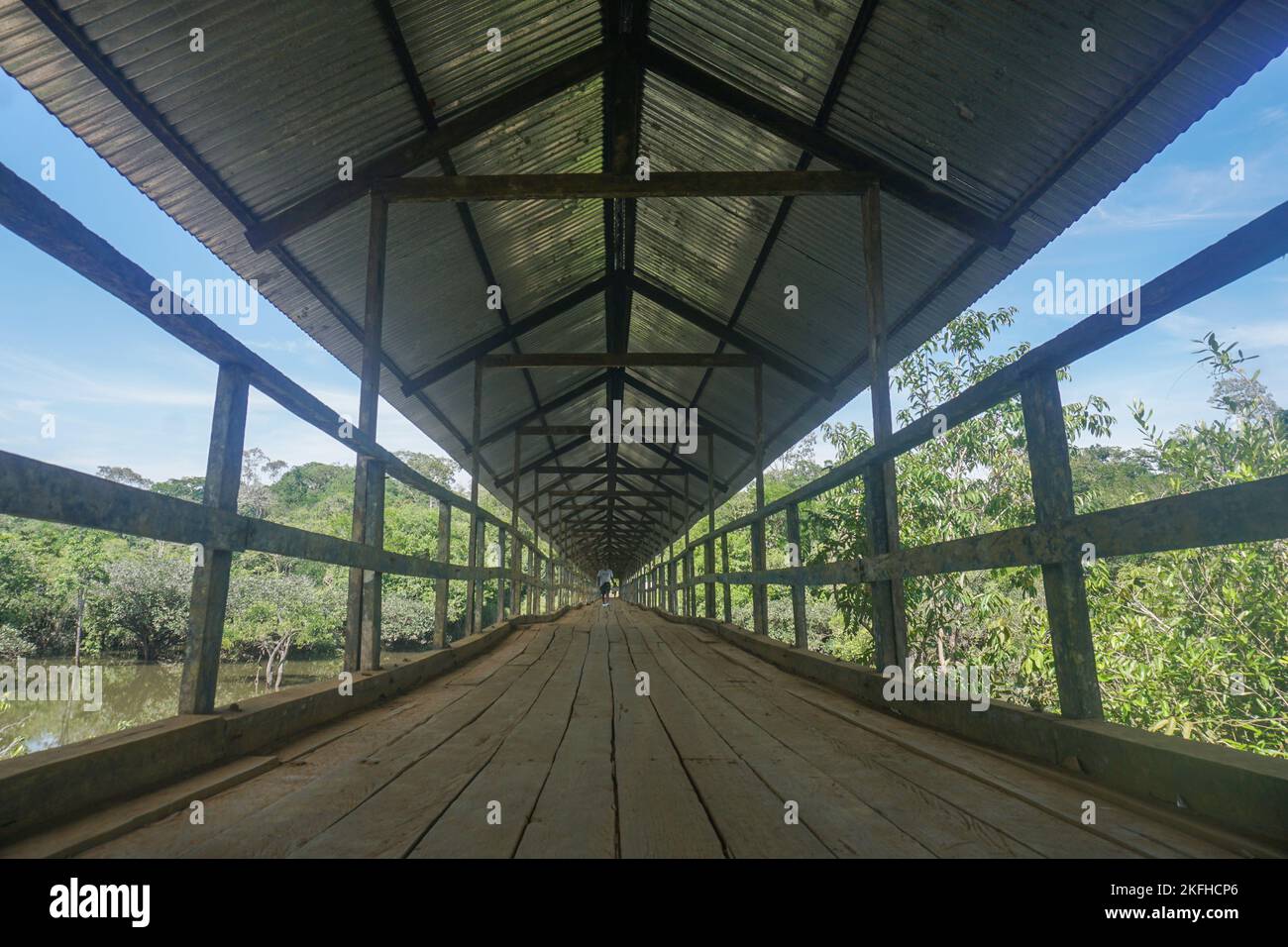 The perspective of a bridge Stock Photo - Alamy