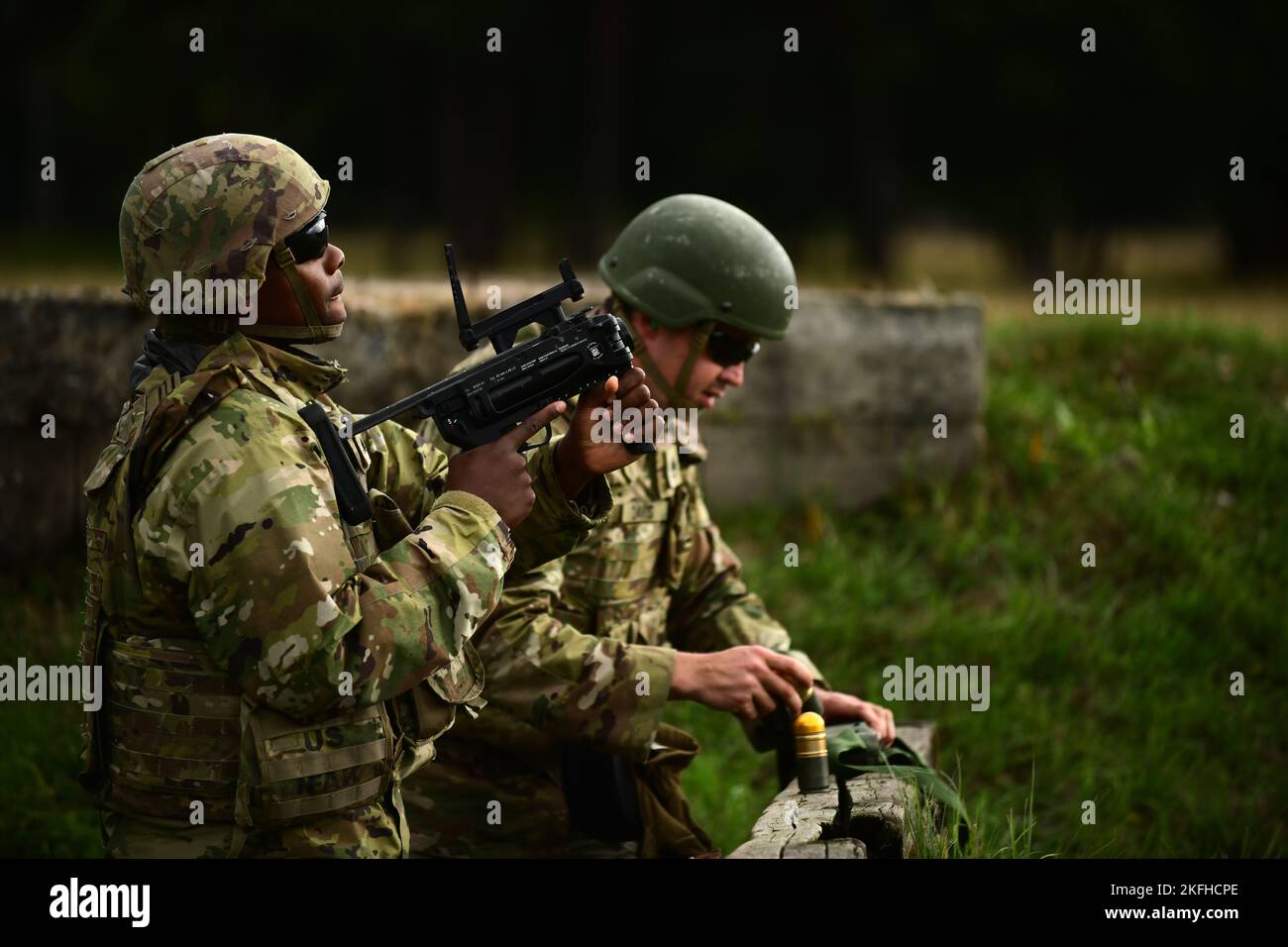 U.S. Soldiers assigned to 10th Special Forces Group train on the M320 ...