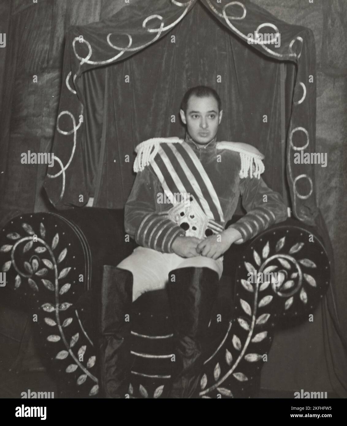 Jack Carter as Macbeth, 1936-04 - 1936-07 Stock Photo - Alamy