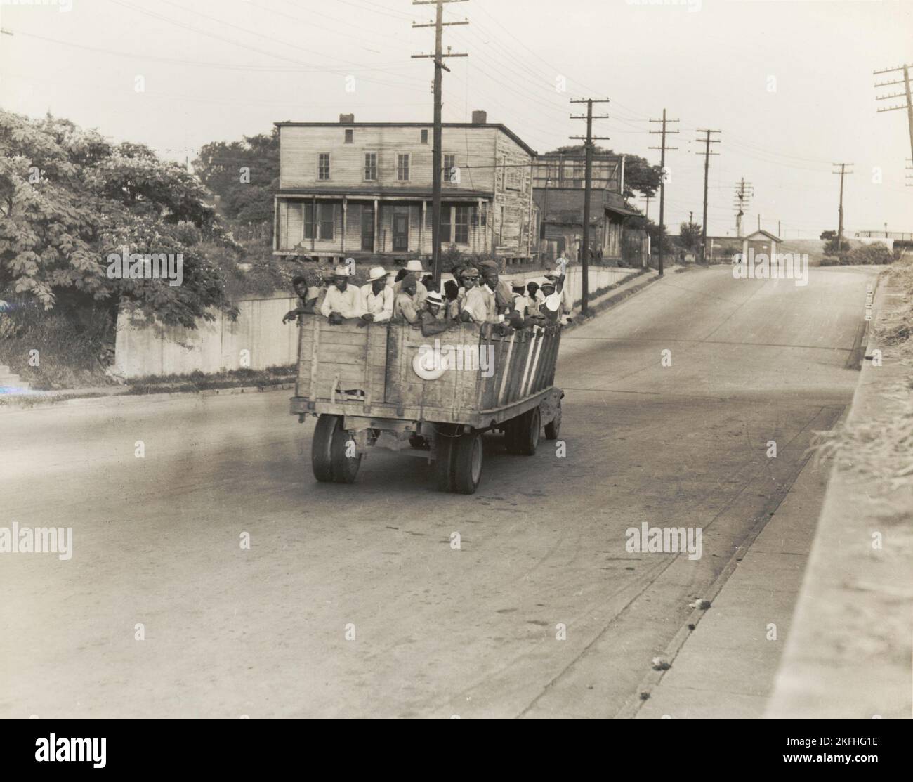 The last truckload of cotton hoers from Memphis bound for the Wilson ...