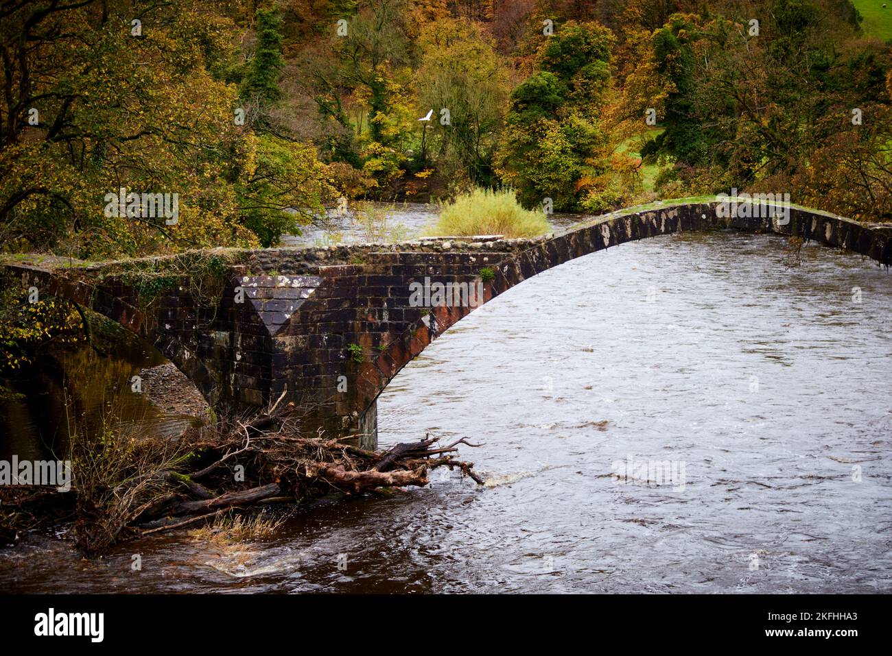The old Cromwell’s Bridge, Over The River Hodder, Lancashire Stock ...