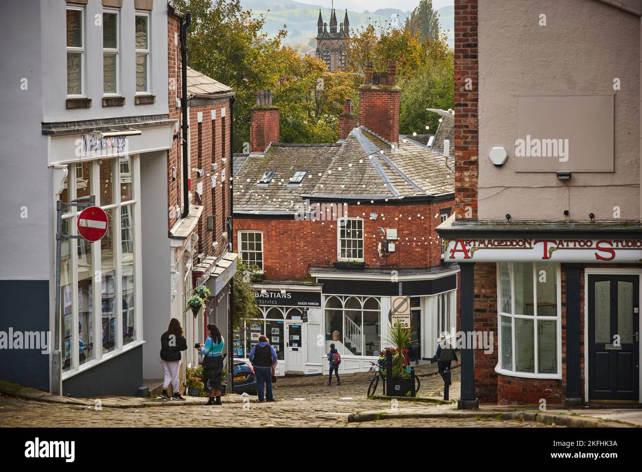 Macclesfield town centre cheshire england hi-res stock photography and ...
