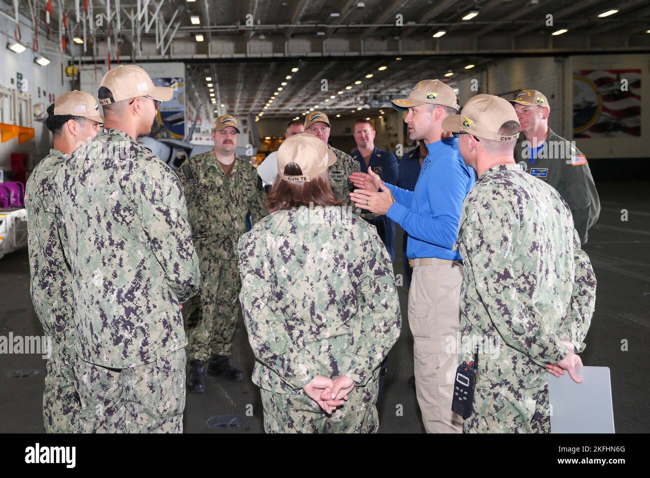 Capt. Jeremy Shamblee, center, USS Gerald R. Ford's (CVN 78) executive ...