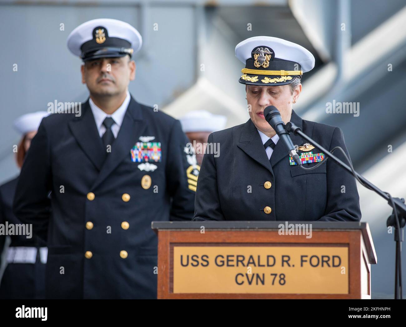 220917-N-PL946-1040 ATLANTIC OCEAN (Sept. 17, 2022) USS Gerald R. Ford ...
