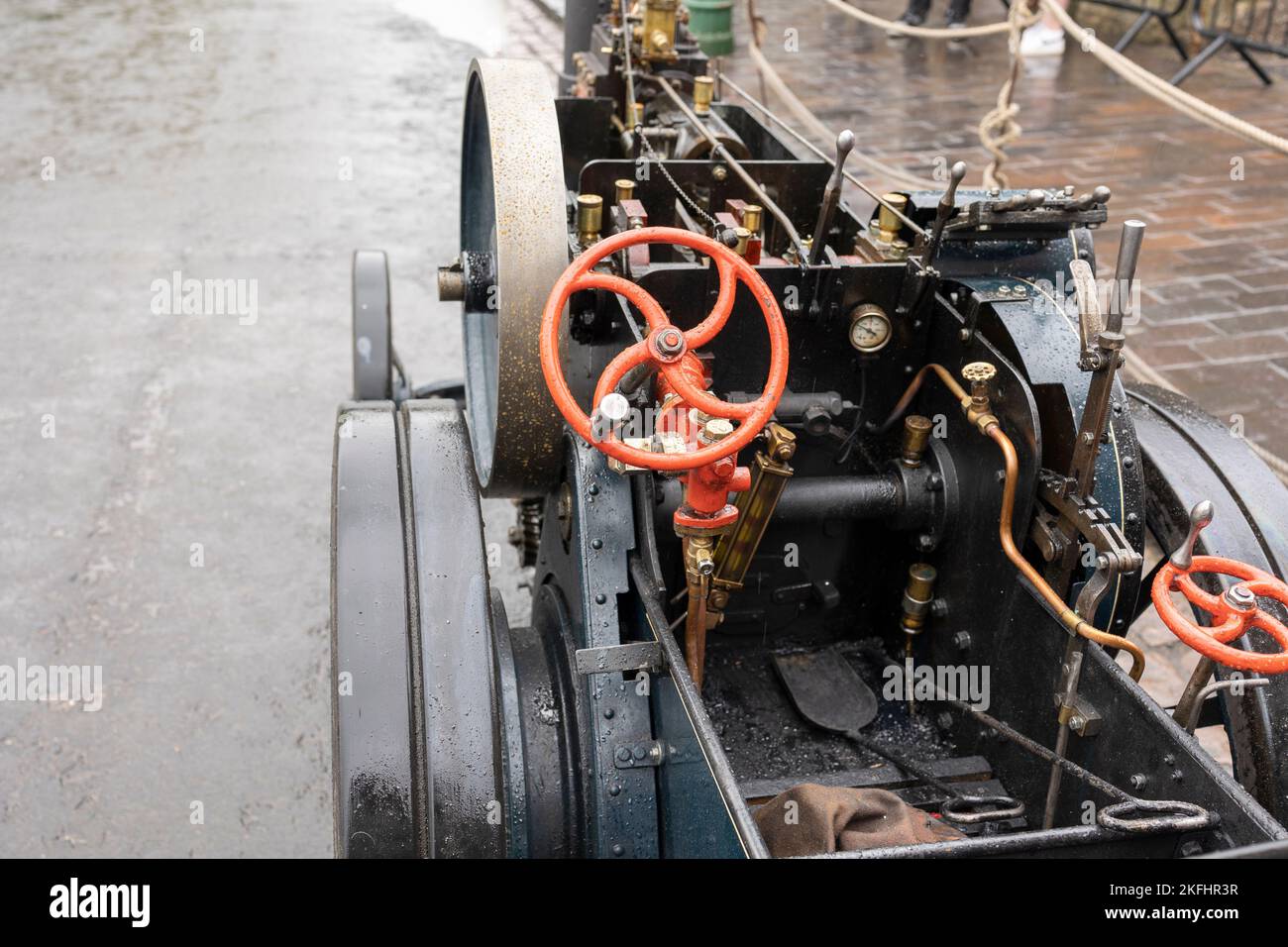 Old tractor engines hi-res stock photography and images - Alamy