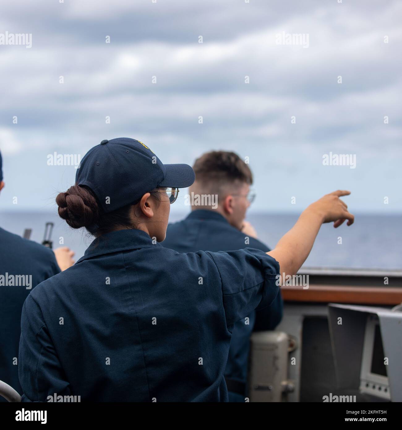 220917-N-NQ285-1758 ATLANTIC OCEAN (Sept. 17, 2022) Ensign Nysha ...
