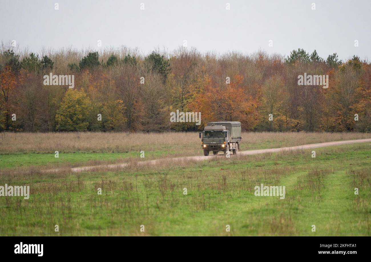 British army MAN SV 4x4 logistics lorry in action Stock Photo - Alamy