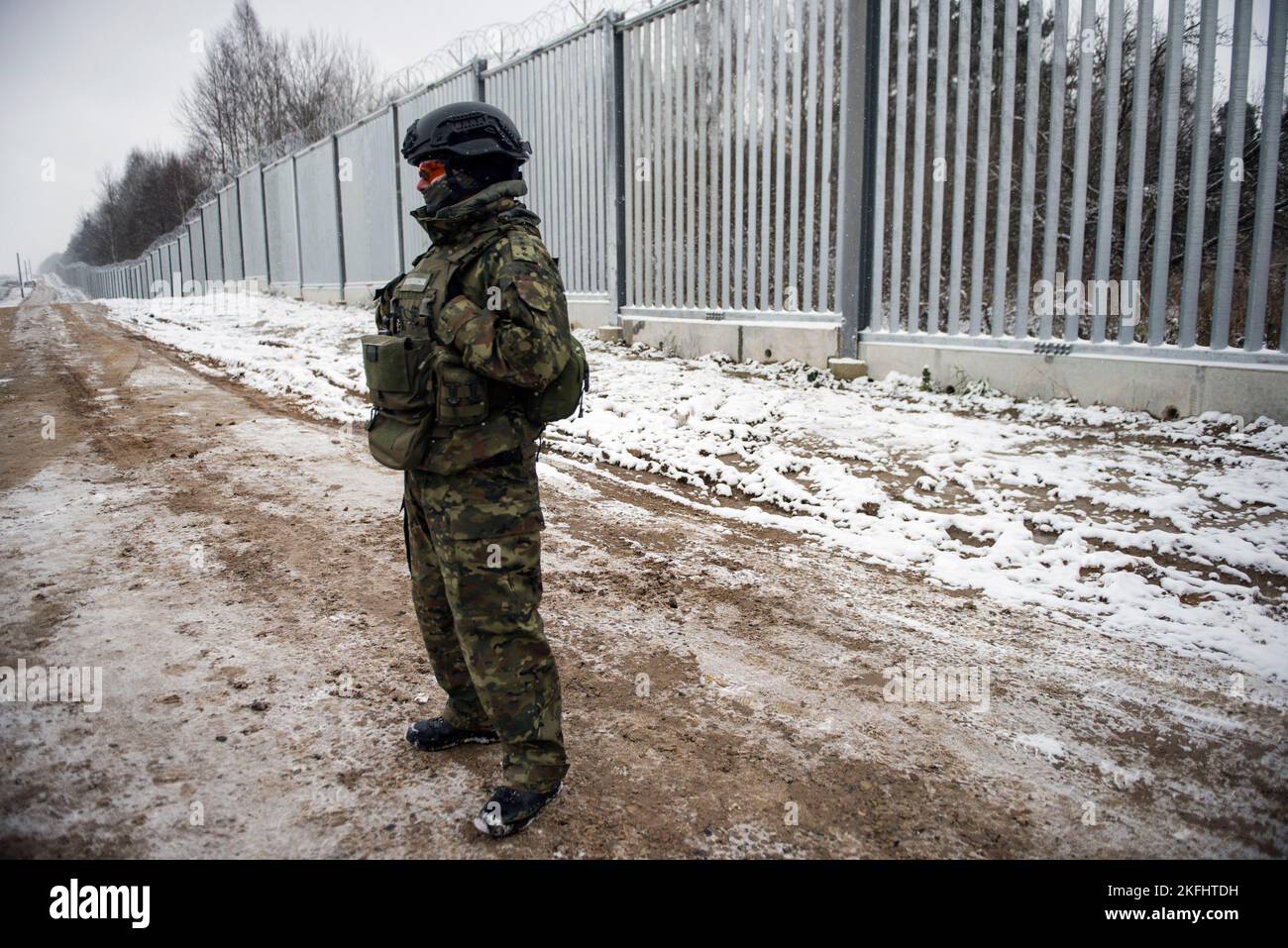 Belarusian border guard hi-res stock photography and images - Alamy