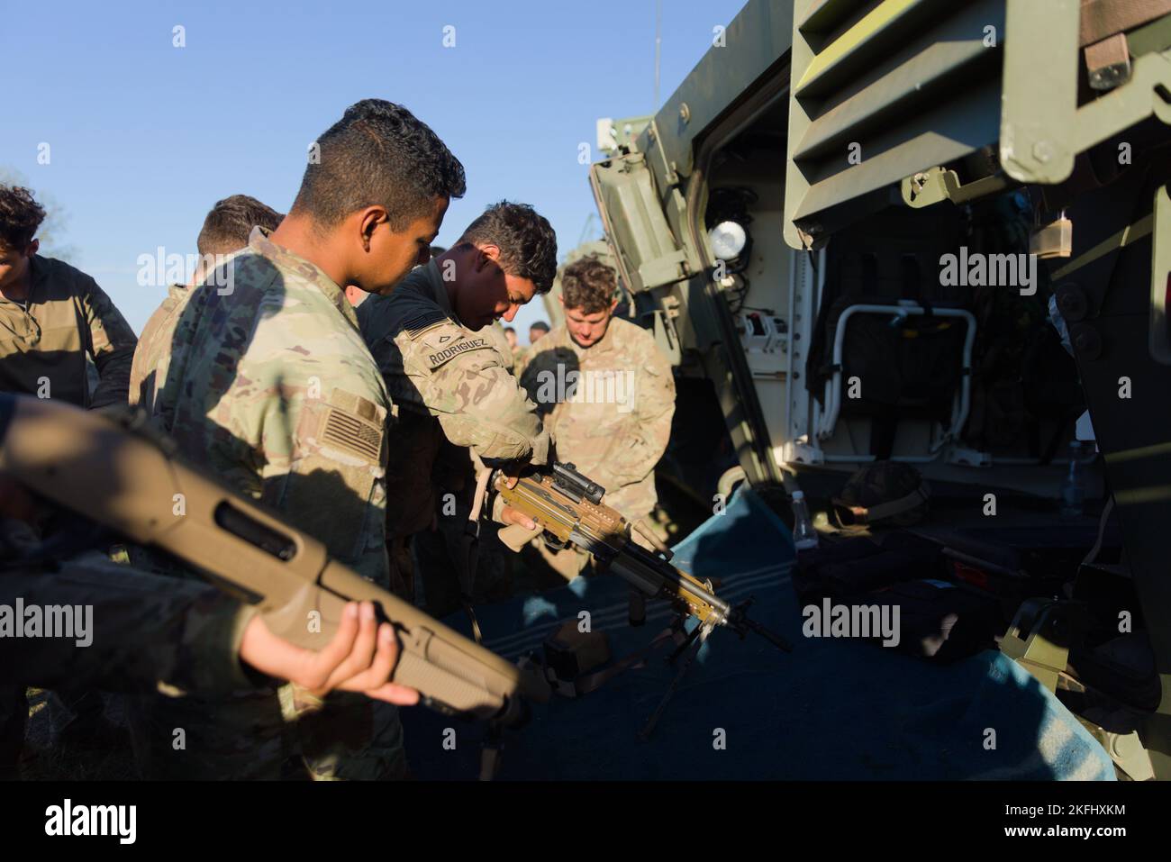 U.S. Soldiers, assigned to Alpha Company, 1st Battalion, 8th Infantry ...