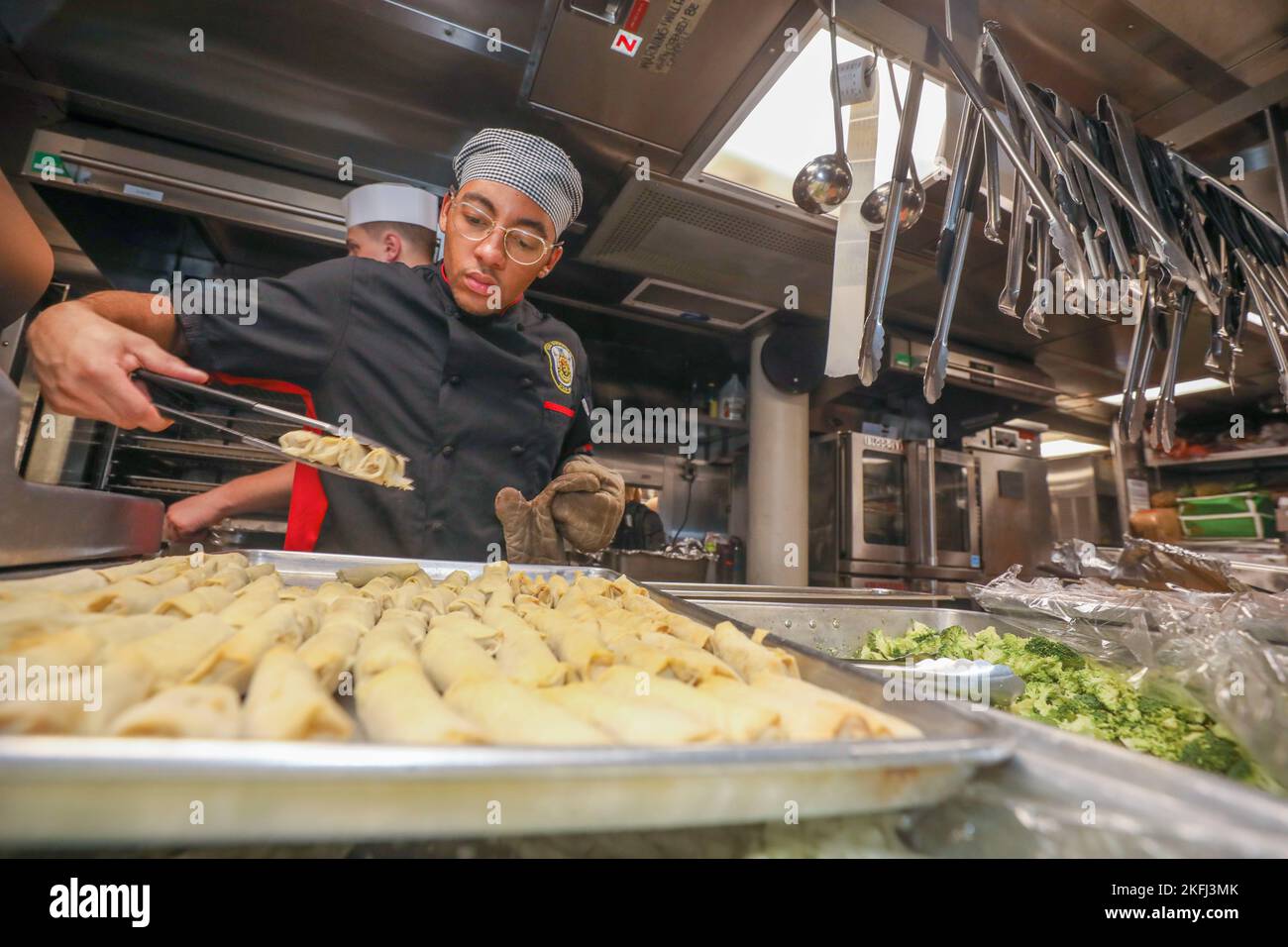 PHILIPPINE SEA (Sep. 17, 2022) Culinary Specialist Seaman Recruit ...