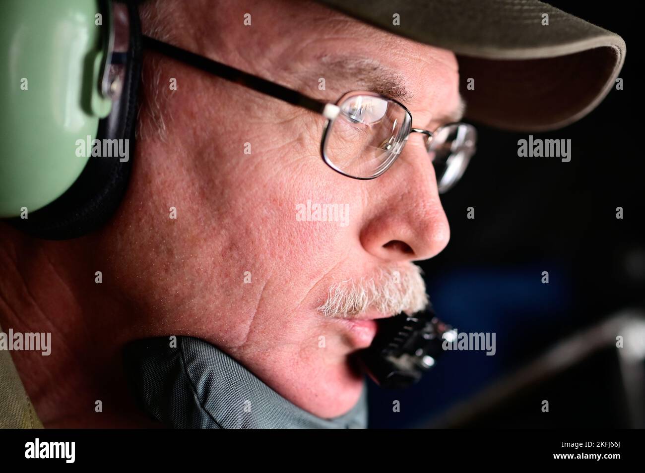 U.S. Air Force Airman Chief Master Sgt. John Martin, KC-135 aerial ...
