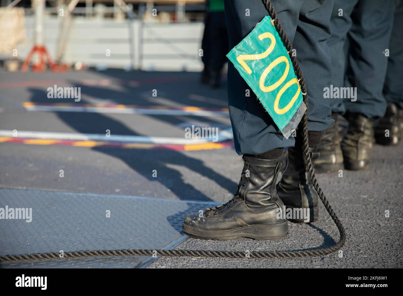 220918-N-LK647-0227 ATLANTIC OCEAN (Sept. 18, 2022) Sailors aboard the ...