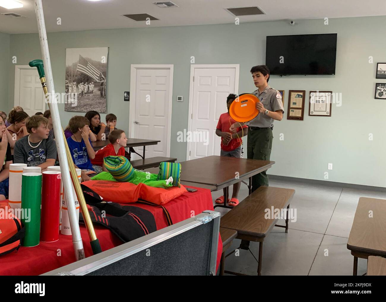 Park Ranger Giovanny Espinoza shows campers at Dale Hollow Lake Trooper ...