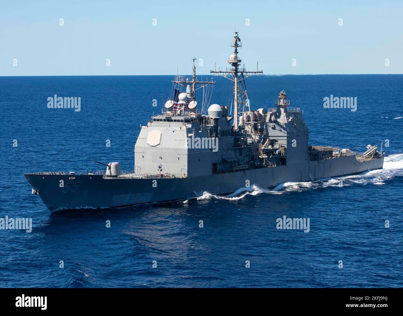 220919-N-EL850-1060 ADRIATIC SEA (Sept. 19, 2022) The Ticonderoga-class ...