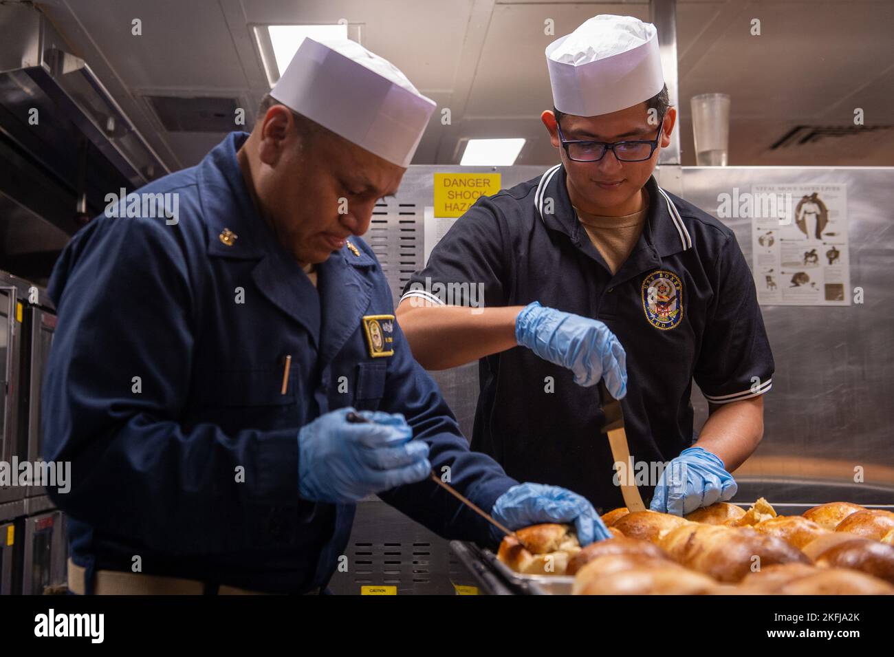 Sept. 19, 2022 – Master Chief Culinary Specialist Victor Chiquito, left ...